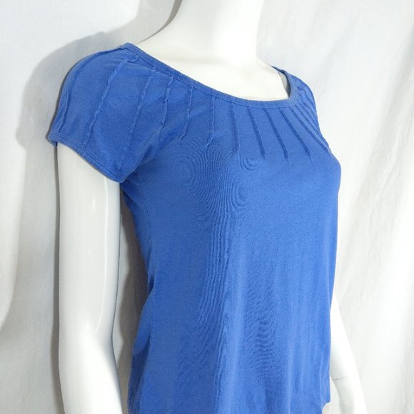 Banana Republic Factory | Tops | Banana Republic Factory Top In Faded ...